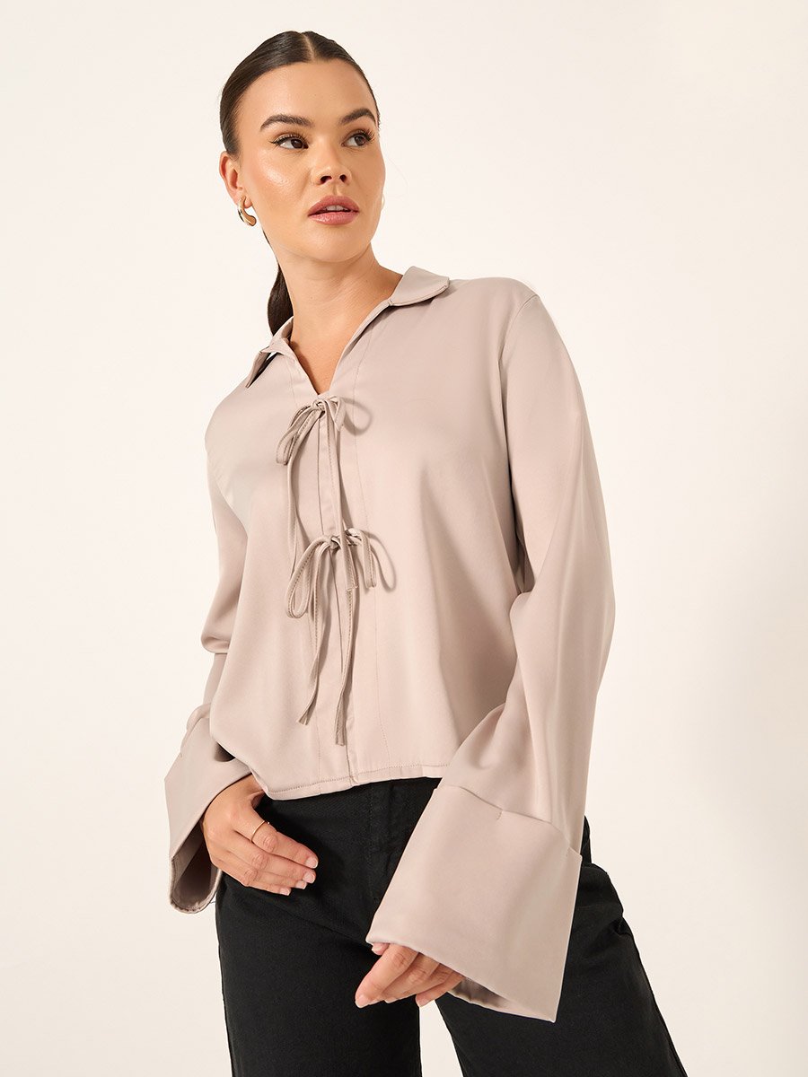 beige tie front top