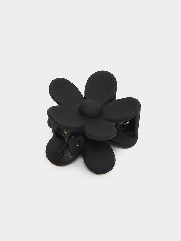 Buy Matte Flower Clamp Black For Kids | Styli Saudi