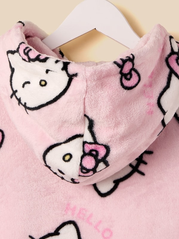 Hello Kitty Print Snuddie For Default Category at Saudi | Styli