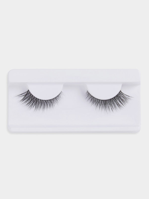 I Heart Revolution Disney Storybook Lashes Cinderella | Styli