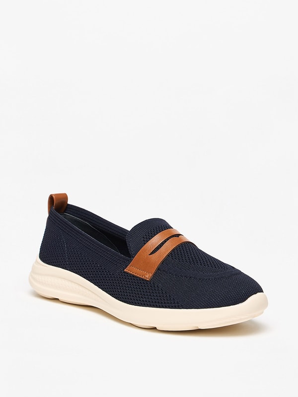 Mesh Textured Slip-On Shoes with Pull Tabs For Women at Saudi | Styli