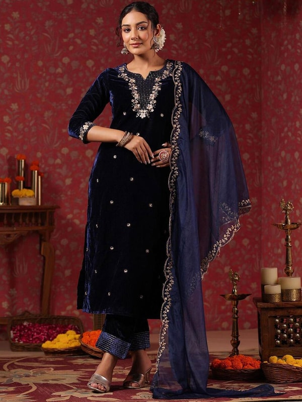 Navy Blue Velvet Kurta with Pants and Dupatta Set For Women at Saudi ...