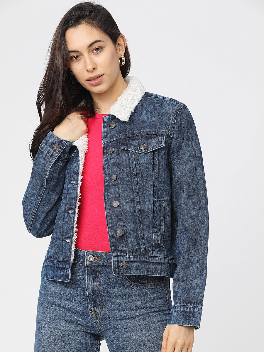 Solid Cropped Fluffy Collar Denim Jacket | Styli